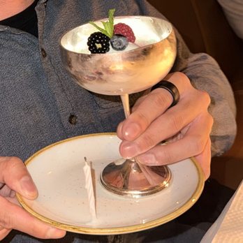 LE COLONIAL - Updated December 2025 - 231 Photos & 83 Reviews - 255 ...