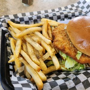 CHOMP CHEESESTEAKS & MORE - Updated May 2025 - 56 Photos - 1453 ...