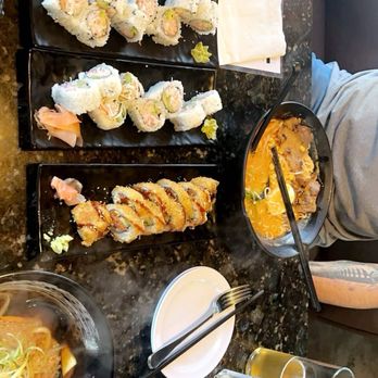 OMO JAPANESE RAMEN & SUSHI - Updated July 2024 - 77 Photos & 54 Reviews ...