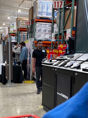COSTCO - 880 Photos & 443 Reviews - 451 S Airport Blvd, South San ...