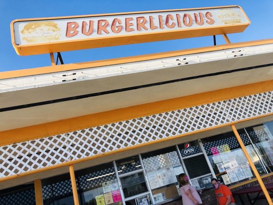 BURGERLICIOUS - Updated May 2025 - 128 Photos & 252 Reviews - 650 Hwy ...