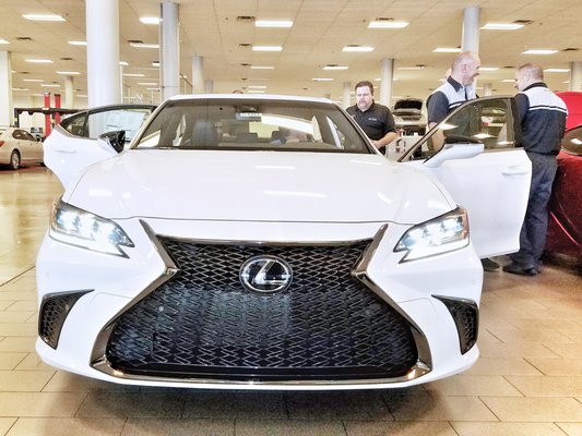 BELL LEXUS NORTH SCOTTSDALE - Updated December 2025 - 442 Photos & 739 ...