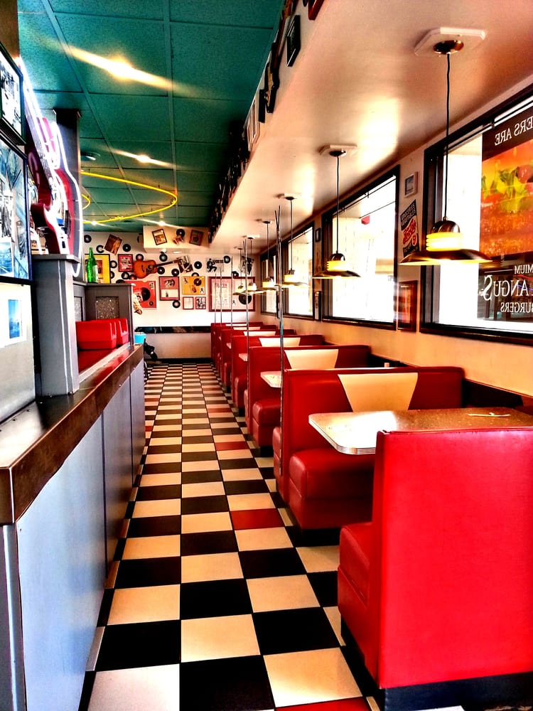 SPANGLES - 33 Photos & 42 Reviews - 612 S Broadway St, Wichita, Kansas ...