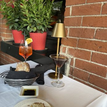 VENICE RISTORANTE & WINE BAR - Updated May 2025 - 508 Photos & 641 ...