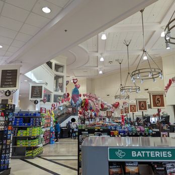 HARRIS TEETER - Updated December 2025 - 55 Photos & 117 Reviews - 1704 ...