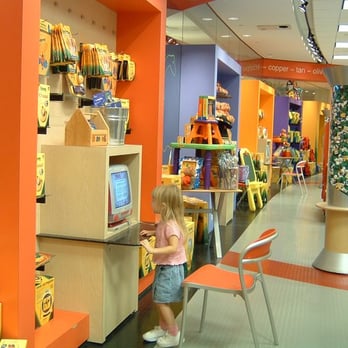 CRAYOLA STORE - Updated October 2025 - 12 Reviews & 27 Photos - 200 E ...