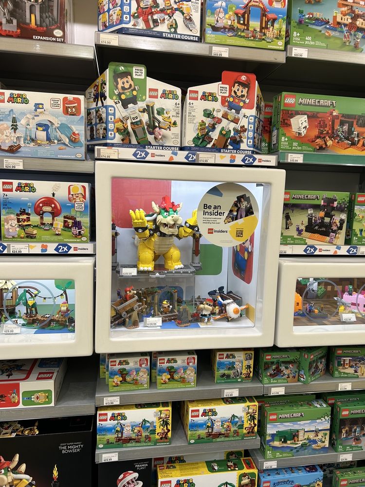 THE LEGO STORE - Updated December 2024 - 14 Photos & 14 Reviews - 6455 ...