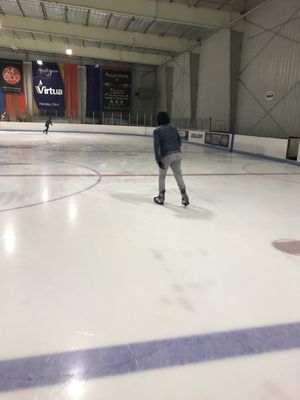 SKATE ZONE PENNSAUKEN - Updated August 2025 - 6725 River Rd, Pennsauken ...