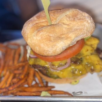 SKINNYFATS - 4841 Photos & 3034 Reviews - 6261 Dean Martin Dr, Las ...