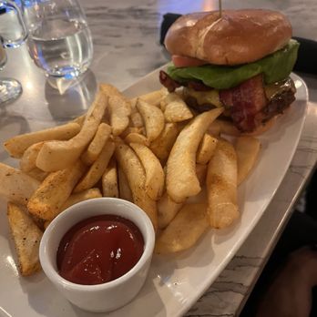 CENTRAL BAR + RESTAURANT - Updated September 2024 - 542 Photos & 325 ...