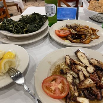 GREEK ISLANDS RESTAURANT - Updated July 2024 - 2130 Photos & 2148 ...