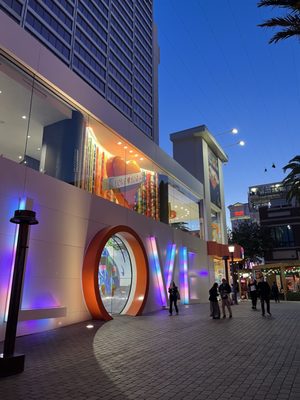 THE LINQ PROMENADE - Updated October 2025 - 1731 Photos & 444 Reviews ...