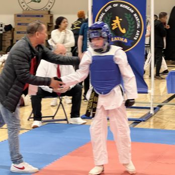 THE BATTLE OF CHICAGO - Updated May 2024 - 31 Photos - 1000 Wellington ...