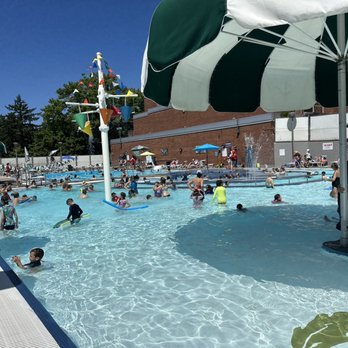 IDA B WELLS OUTDOOR POOL - Updated October 2025 - 20 Photos & 37 ...