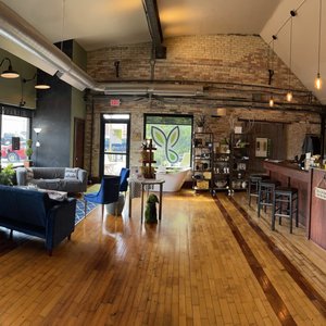 HEID MUSIC - Updated May 2025 - 308 E College Ave, Appleton, Wisconsin ...