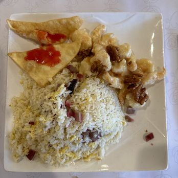 NEW MOON RESTAURANT - Updated July 2025 - 565 Photos & 239 Reviews ...