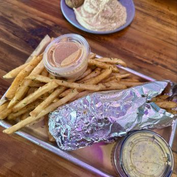 SPITZ - Updated October 2025 - 197 Photos & 159 Reviews - 2015 N Globe ...