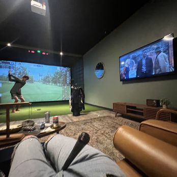 THE SWINGEASY - Updated December 2025 - 30 Photos & 14 Reviews - 1032 W ...