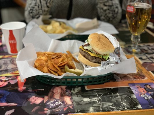 TICKLE PICKLE NORTHSIDE - 304 Photos & 268 Reviews - Burgers - 4176 ...