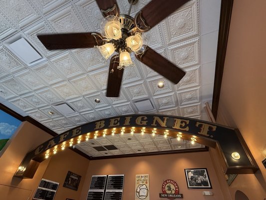 CAFE BEIGNET - Updated August 2025 - 956 Photos & 528 Reviews - 622 ...