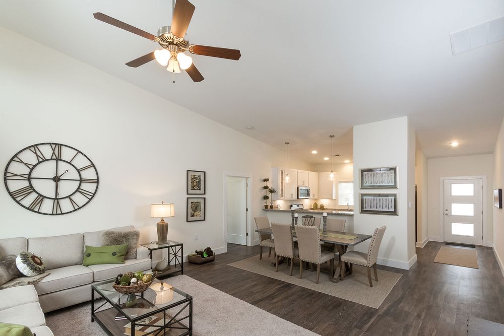 HAWTHORNE COMMONS - Updated July 2025 - Request Information - 11 Photos ...