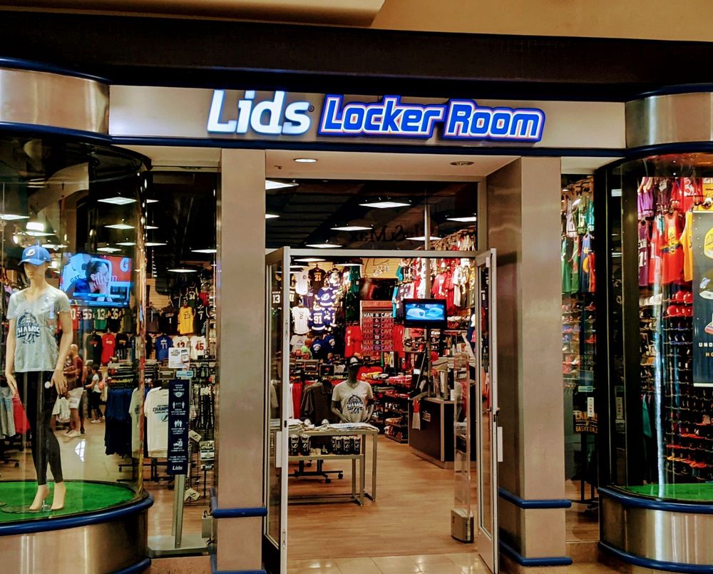 LIDS LOCKER ROOM - Updated October 2025 - 342 Westshore Plz, Tampa ...