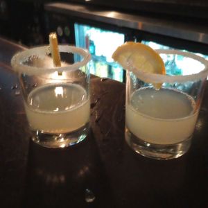 THE PUDDINGSTONE TAVERN - 13 Photos & 32 Reviews - 1592 Tremont St ...