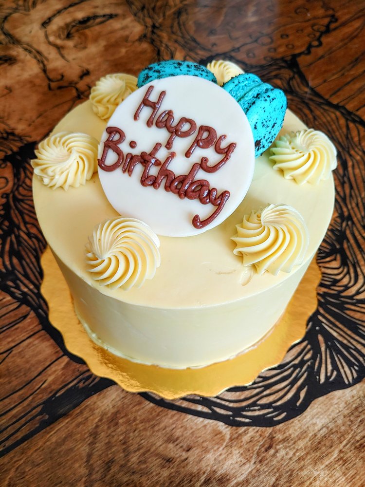 MACARONZ - Updated March 2025 - 132 Photos & 18 Reviews - 43 Queen ...