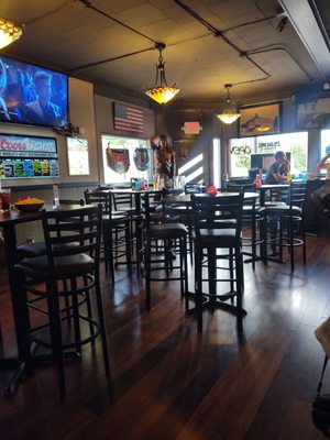 THE GROVE PUB & GRILL - 14 Photos & 38 Reviews - 2008 Main St Rd ...