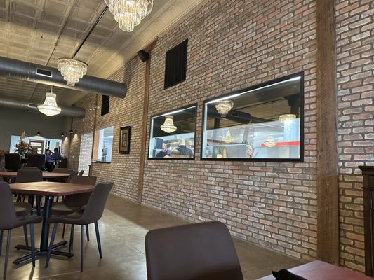 BRICKHOUSE PIZZA & TAPROOM - Updated December 2025 - 32 Photos & 47 ...