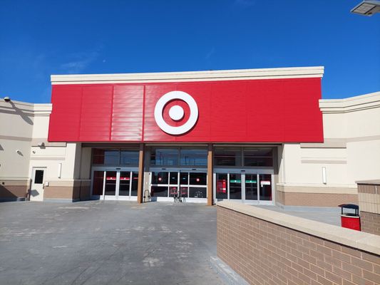 TARGET - Updated April 2026 - 79 Photos & 162 Reviews - 2939 W Addison ...