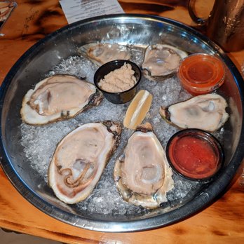 VOLCANO CRAB & BAR - Updated December 2025 - 97 Photos & 75 Reviews ...