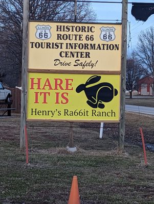 HENRY’S RABBIT RANCH HOME - Updated October 2024 - 15 Photos - 1107 ...