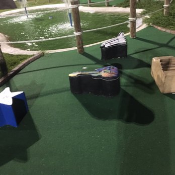 LONGVIEW GREENS MINIATURE GOLFING - Updated December 2025 - 74 Photos ...