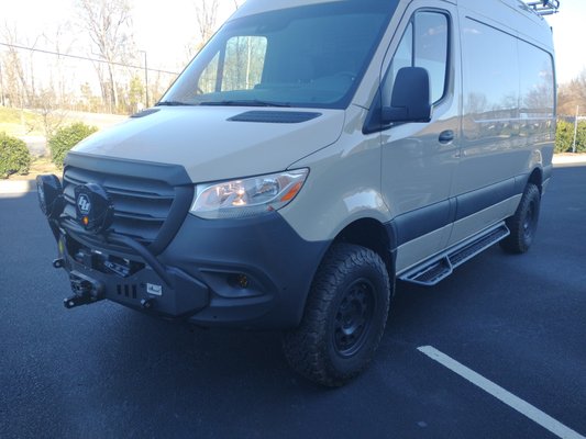 MAIN LINE OVERLAND - Updated December 2025 - 16 Photos & 33 Reviews ...