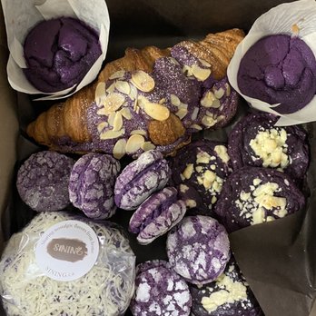 SINING - Updated December 2025 - 6017 Valley Way, Niagara Falls ...