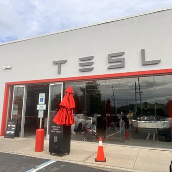 TESLA - PARAMUS - Updated October 2025 - 61 Photos & 89 Reviews - 530 ...