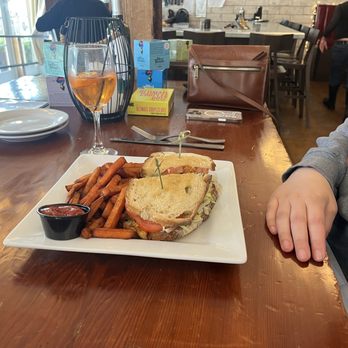 BOO-BIRD - Updated January 2026 - 23 Photos & 32 Reviews - 26 Central ...