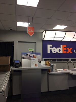 FEDEX SHIP CENTER - Updated December 2025 - 24 Photos & 88 Reviews ...