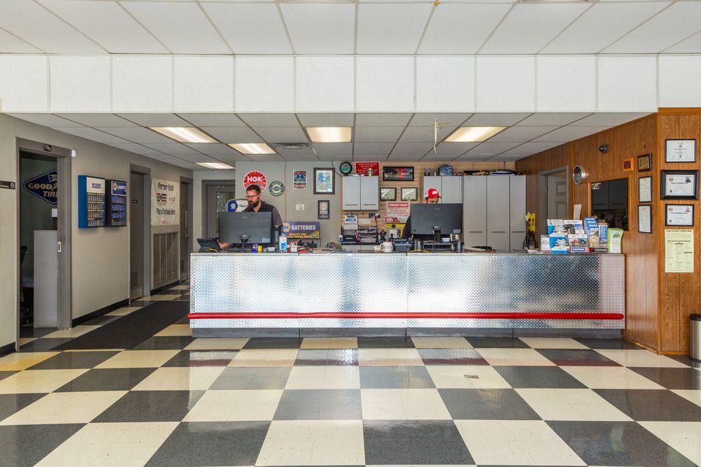 R & L AUTOMOTIVE - Updated January 2025 - 34 Photos & 21 Reviews - 6331 ...