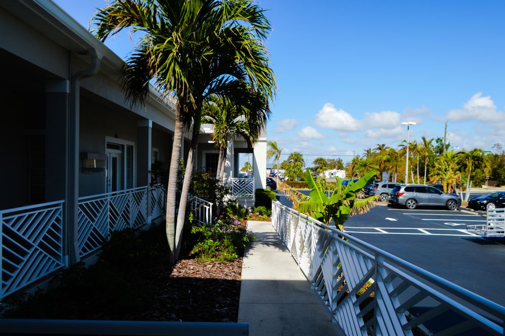 DAVID E RUGGIERI MD - Updated March 2025 - 12 Photos - 1107 W Marion ...