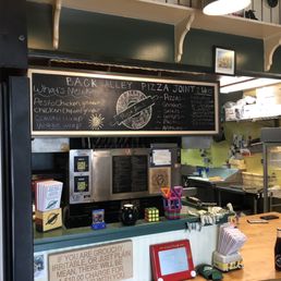 BACK ALLEY PIZZA JOINT - Updated July 2025 - 79 Photos & 117 Reviews ...