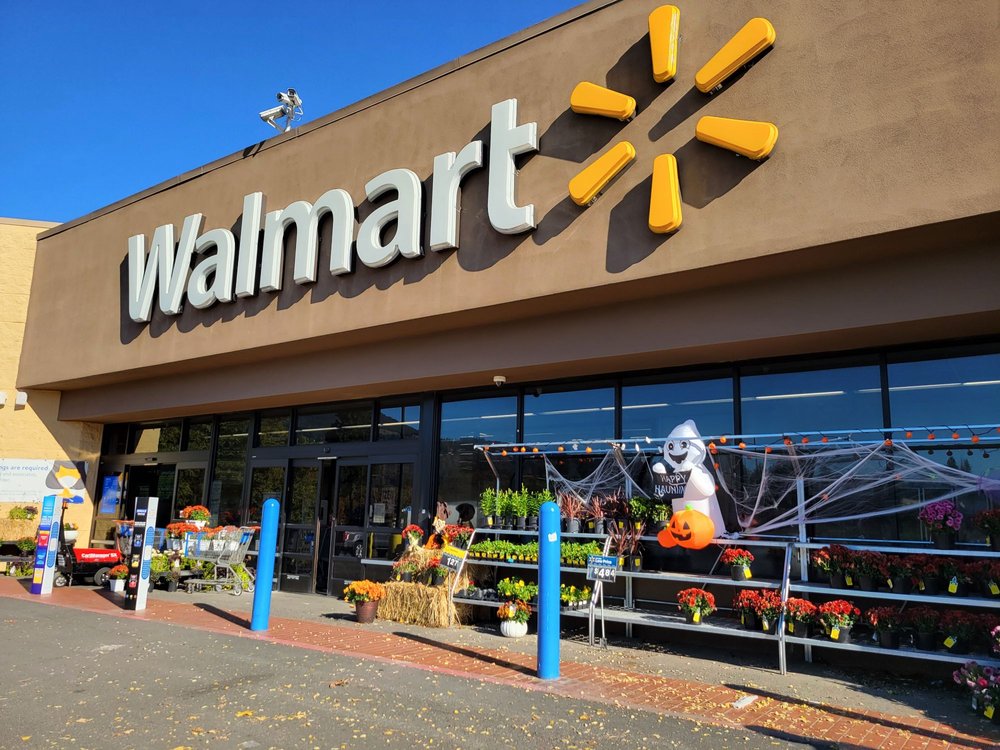 WALMART - Updated August 2024 - 19 Photos & 19 Reviews - 2700 Wasco St ...
