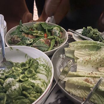 SPRING PLACE - Updated November 2025 - 47 Photos & 11 Reviews - 6 Saint ...