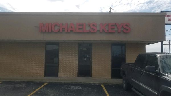 MICHAEL’S KEYS LOCKSMITH - Updated November 2024 - 21 Photos & 13 ...