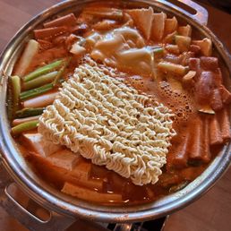 BUTNAL - Updated July 2025 - 230 Photos & 68 Reviews - 954 S Norton Ave ...