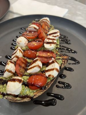 TOASTED BY BUFFALO BEAUTY FOODIE - Updated September 2024 - 67 Photos ...