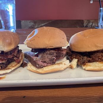 1882 BAR & GRILL - Updated July 2025 - 226 Photos & 335 Reviews - 10009 ...