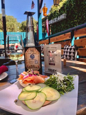 CHEZ JAY - 384 Photos & 550 Reviews - 1657 Ocean Ave, Santa Monica, CA ...