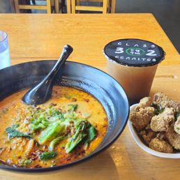 CLASS 302 CAFE - Updated October 2025 - 2358 Photos & 1053 Reviews ...